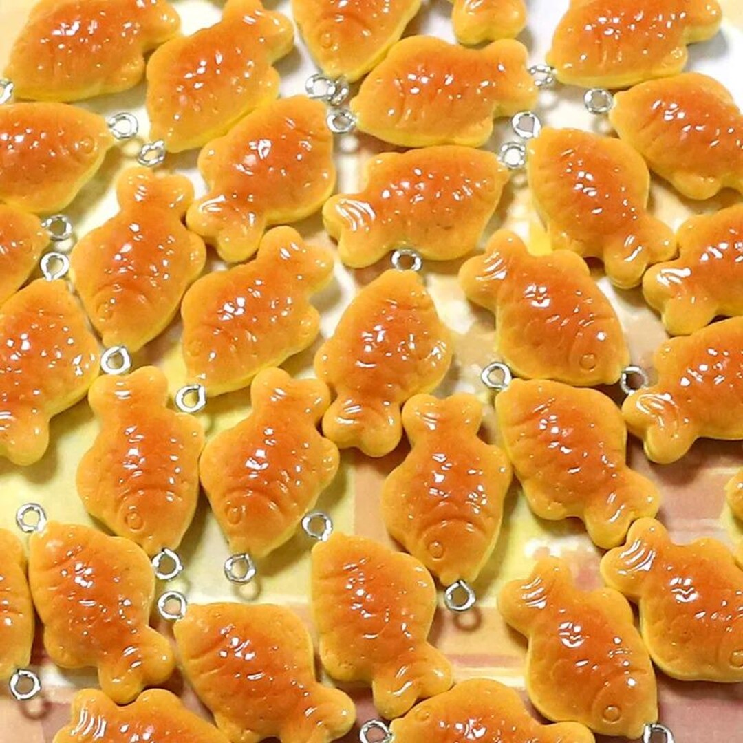 10 Pcs Taiyaki Fish Charms, Kawaii Bread Fish Pendant, Resin Goldfish ...
