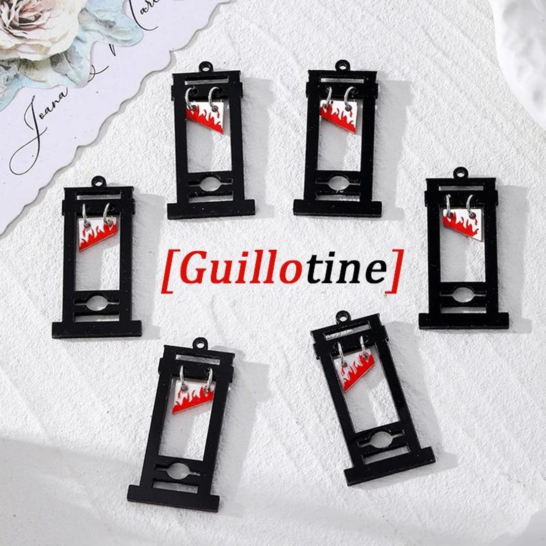 10 Pcs of Guillotine Charms With Bloody Blade, Dark Horror Jewelry ...