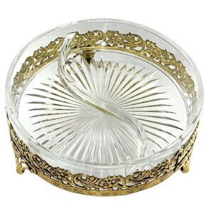 Vintage 1950's Gold Ormolu Filagree Floral Round Jewelry Box, Vanity ...