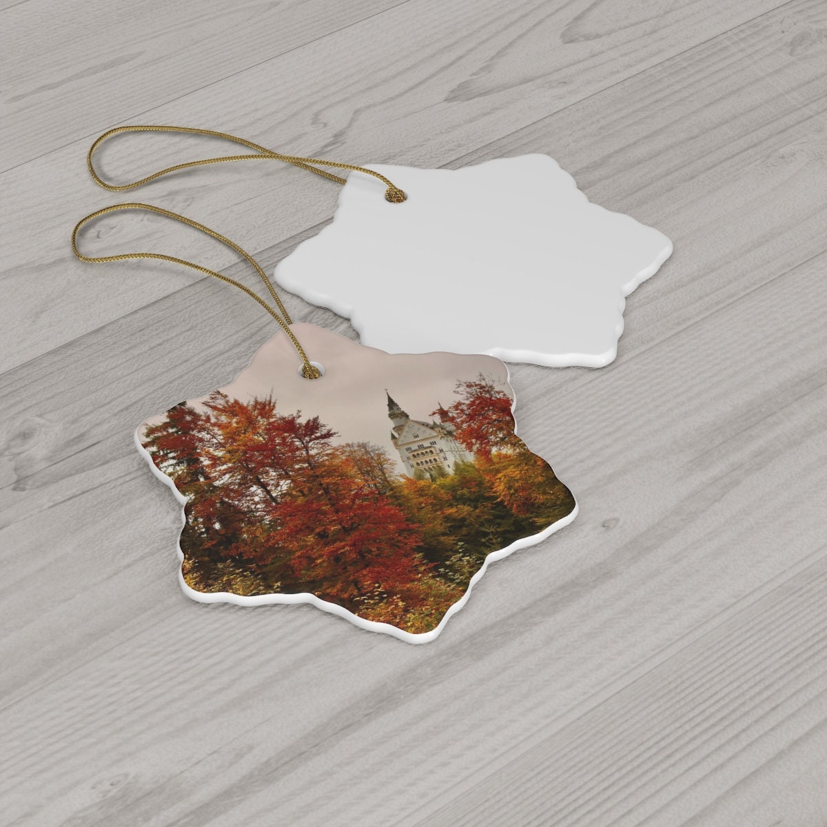 Cinderella-inspired German Castle Christmas Ornament Neuschwanstein ...