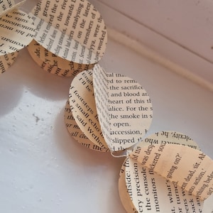 Vintage Old Book Page 3D Circle Paper Garland | Recycled Book Pages ...