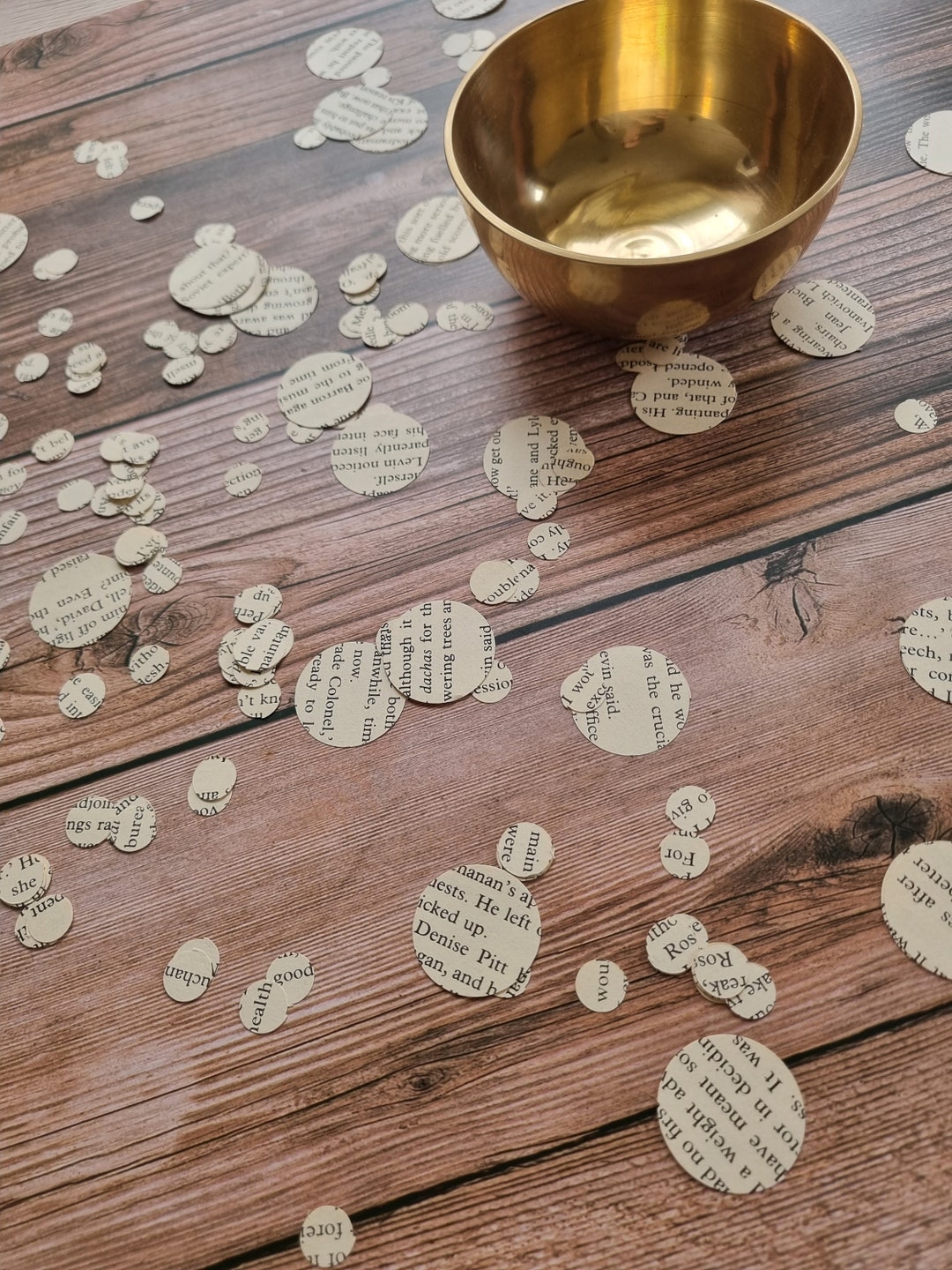 1000 Book Page Confetti Pieces From Old Books Pack of 1000 3 Sizes ...