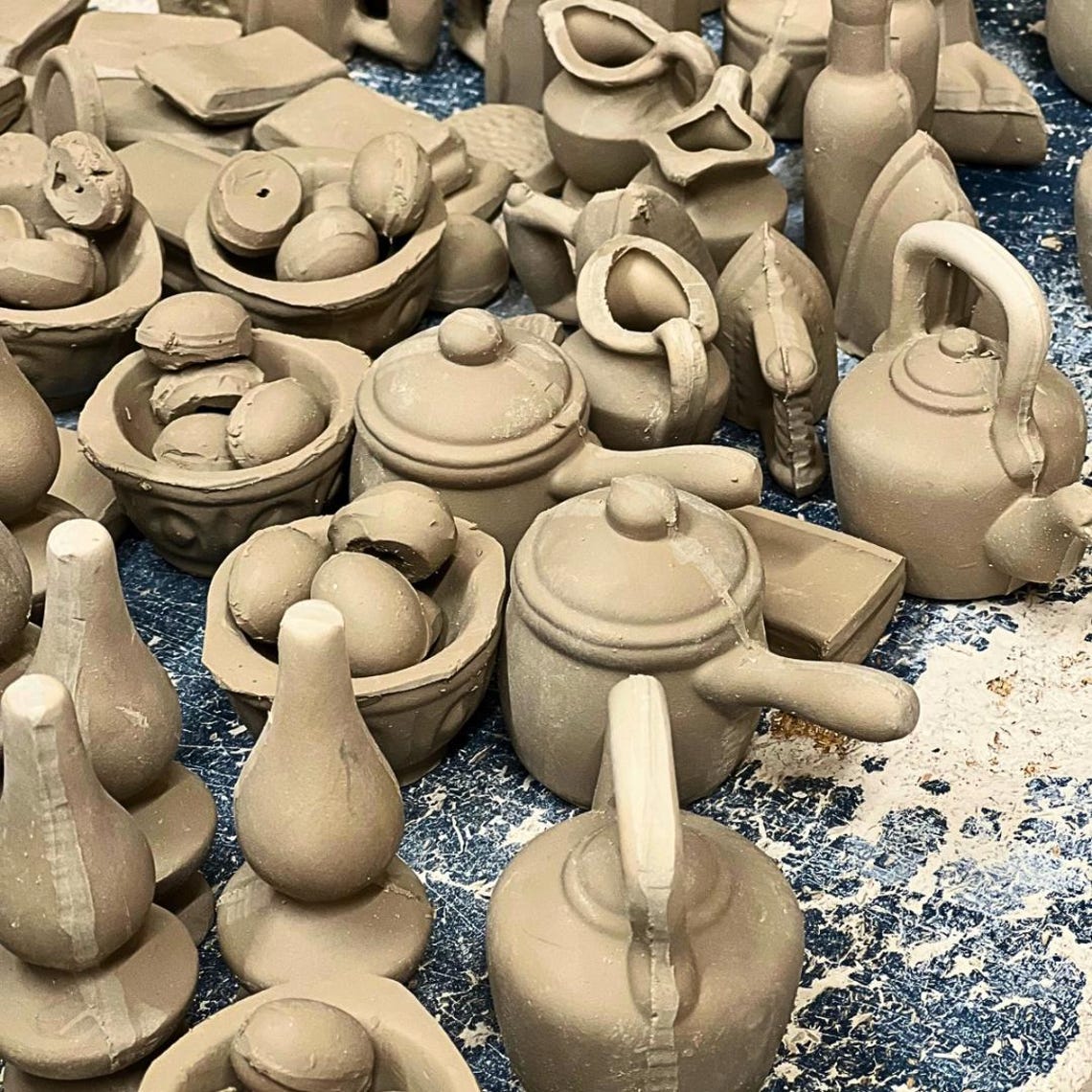 Classic Large Aga Style Teapot – Timeless Collectible for Elegant ...