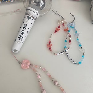 Costumized KPOP Lightstick/phone Charm - Etsy