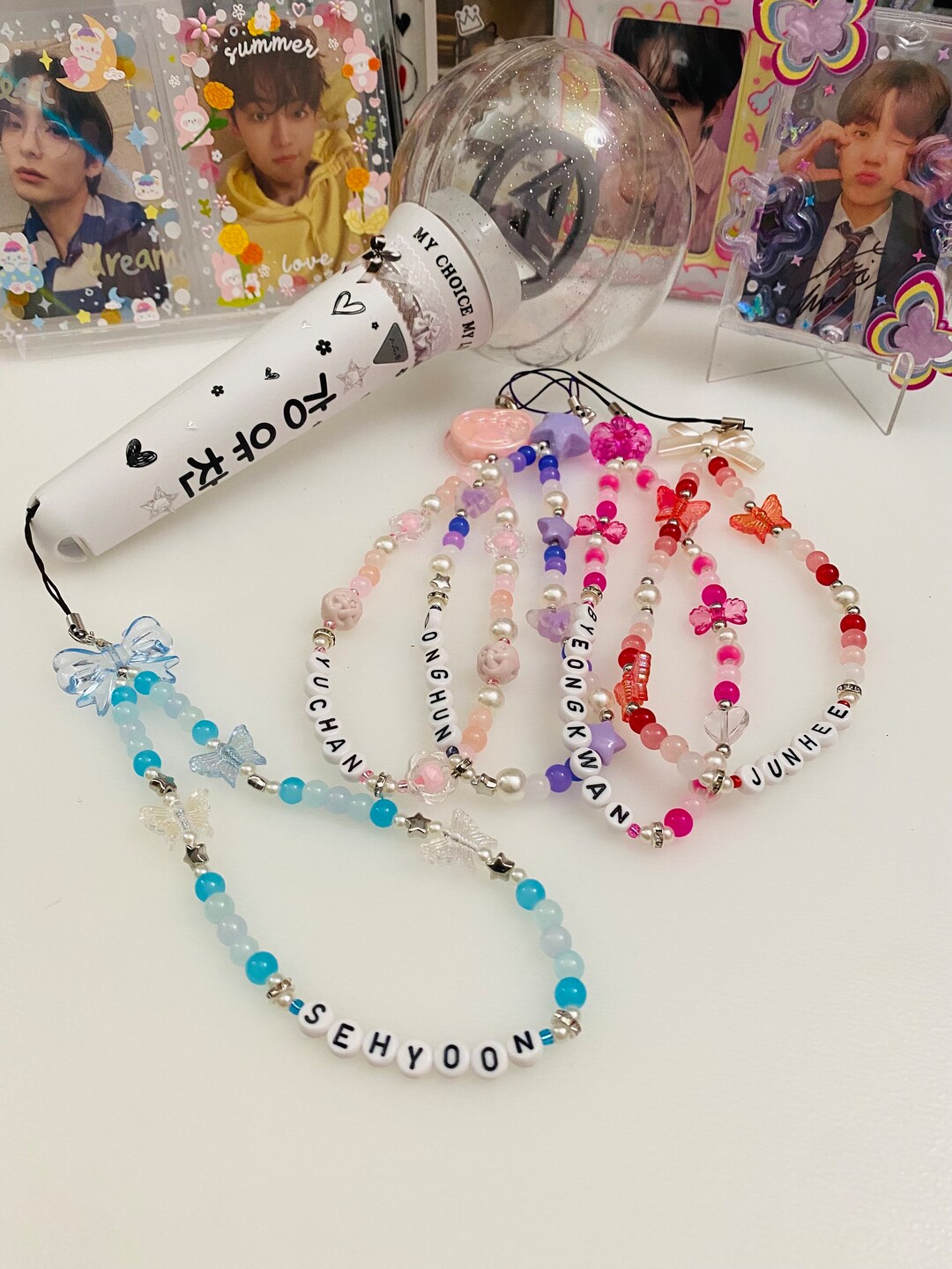 Costumized KPOP Lightstick/phone Charm - Etsy