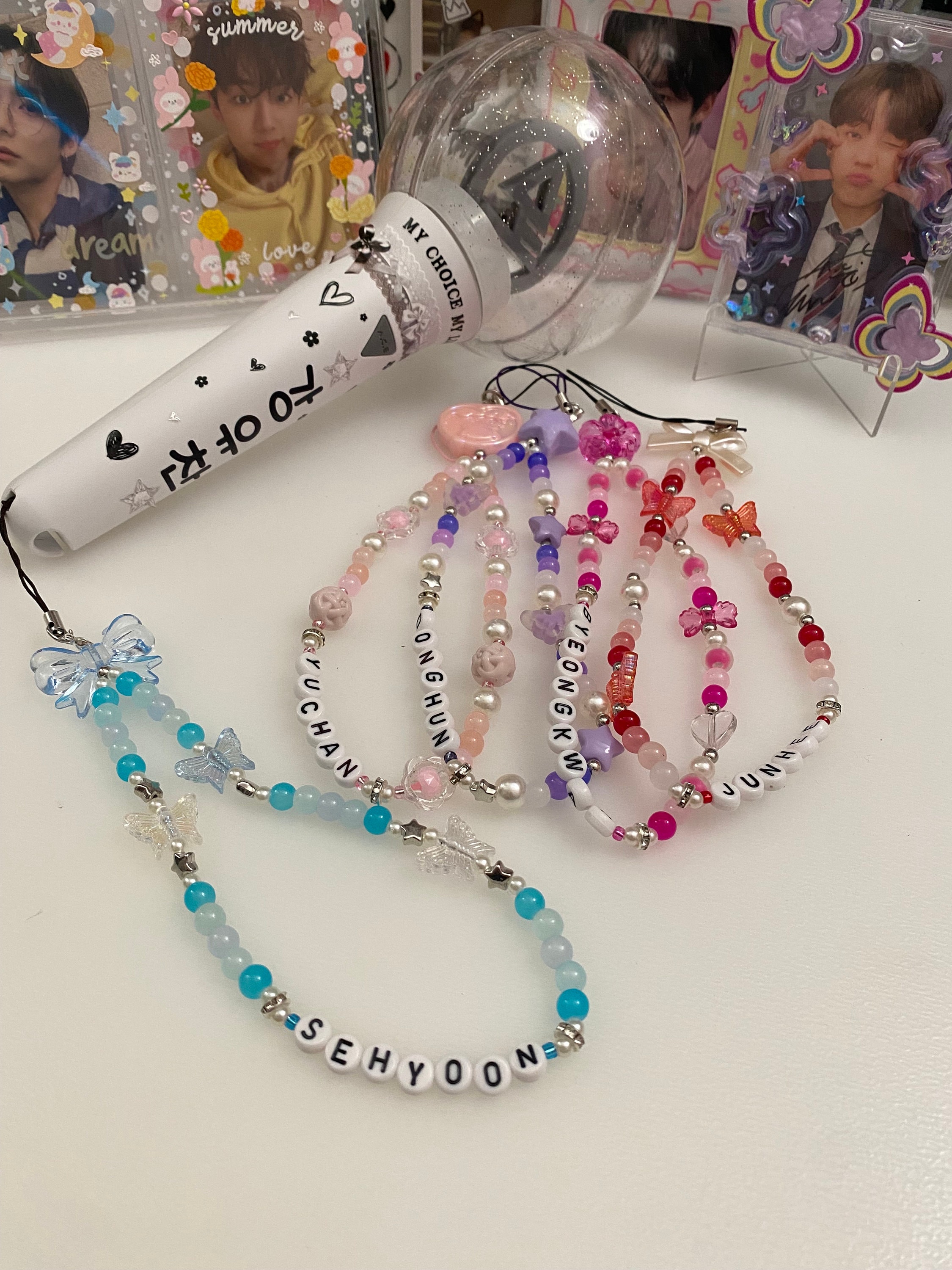 Costumized KPOP Lightstick/phone Charm - Etsy