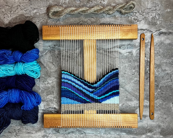 The minnow Small Hand Held Loom - Etsy
