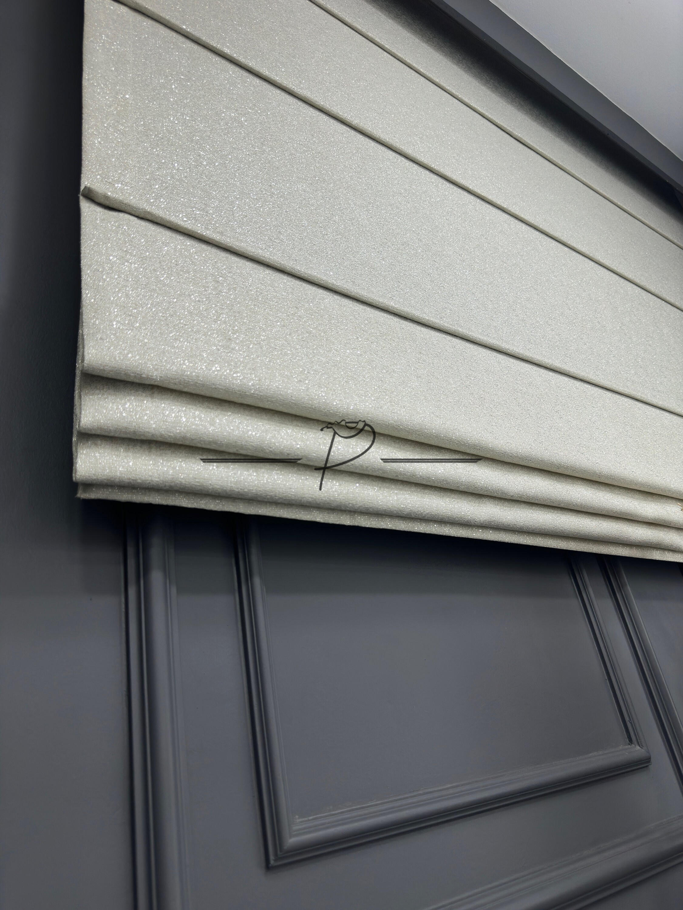 Roman Shade With Chain Mechanism , Glitter Fabric. Natural ,linen Blind ...