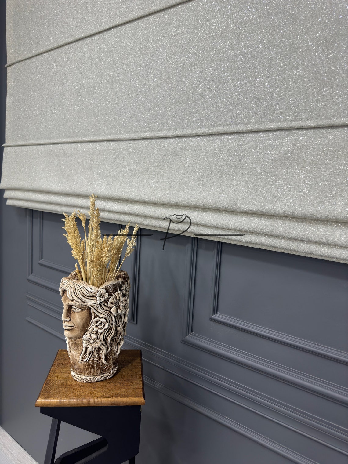 Roman Shade With Chain Mechanism , Glitter Fabric. Natural ,linen Blind ...