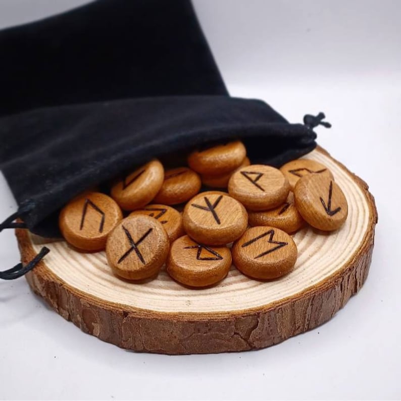 25 Beechwood Elder Futhark Rune Set Wood Burned Handmade - Etsy