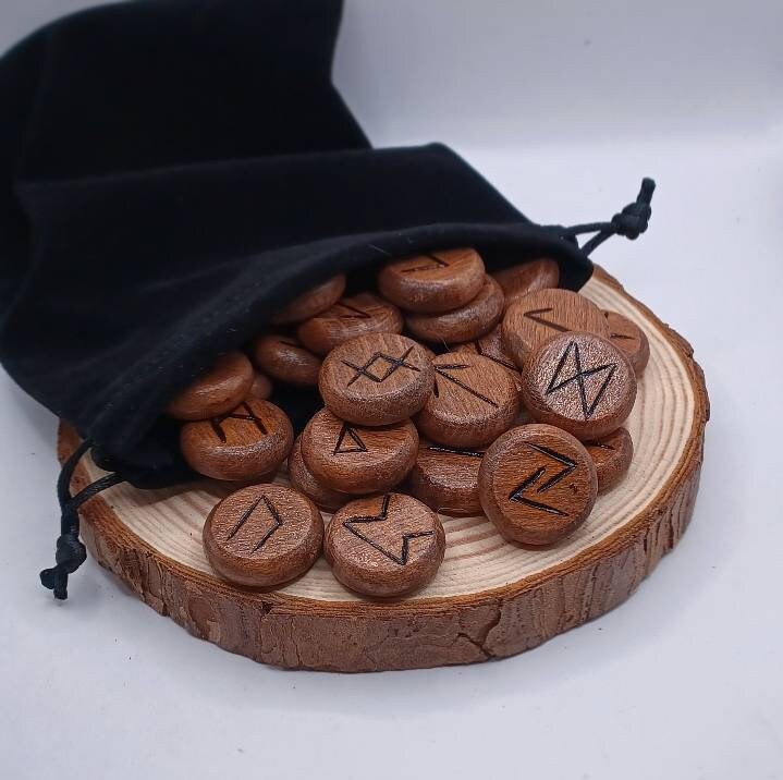 25 Beechwood Elder Futhark Rune Set Wood Burned Handmade - Etsy