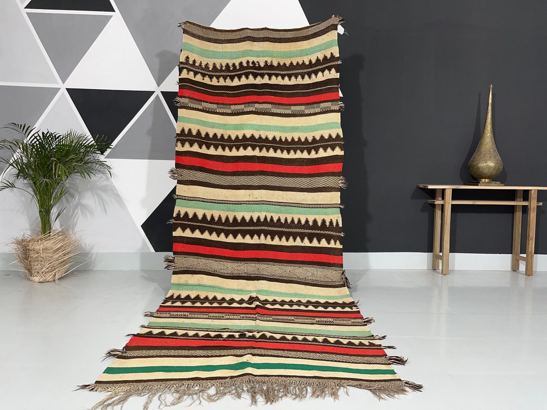 Vintage Moroccan Taznakht,unique Art Glaoui Rug ,moroccan Berber ...