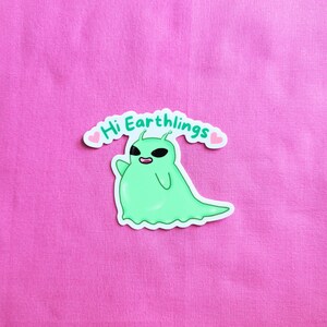 Kawaii Hand Drawn Cute Alien Waterproof Die Cut Vinyl Sticker - Aliens ...
