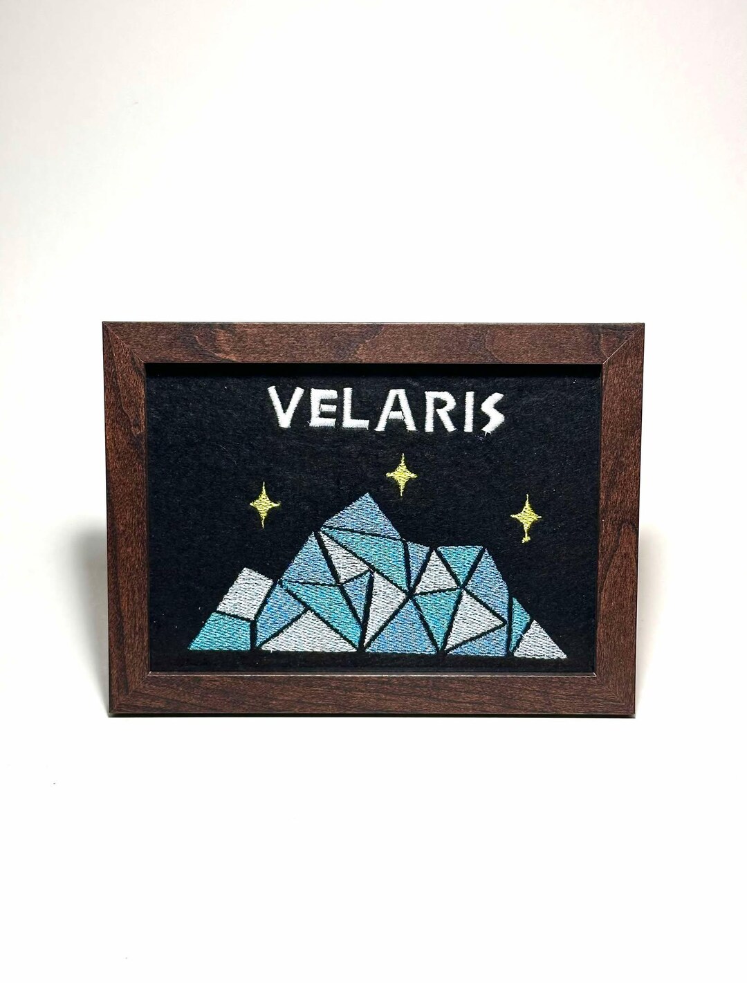 ACOTAR Velaris Framed Embroidered Art A Court of Thorns & Roses ...