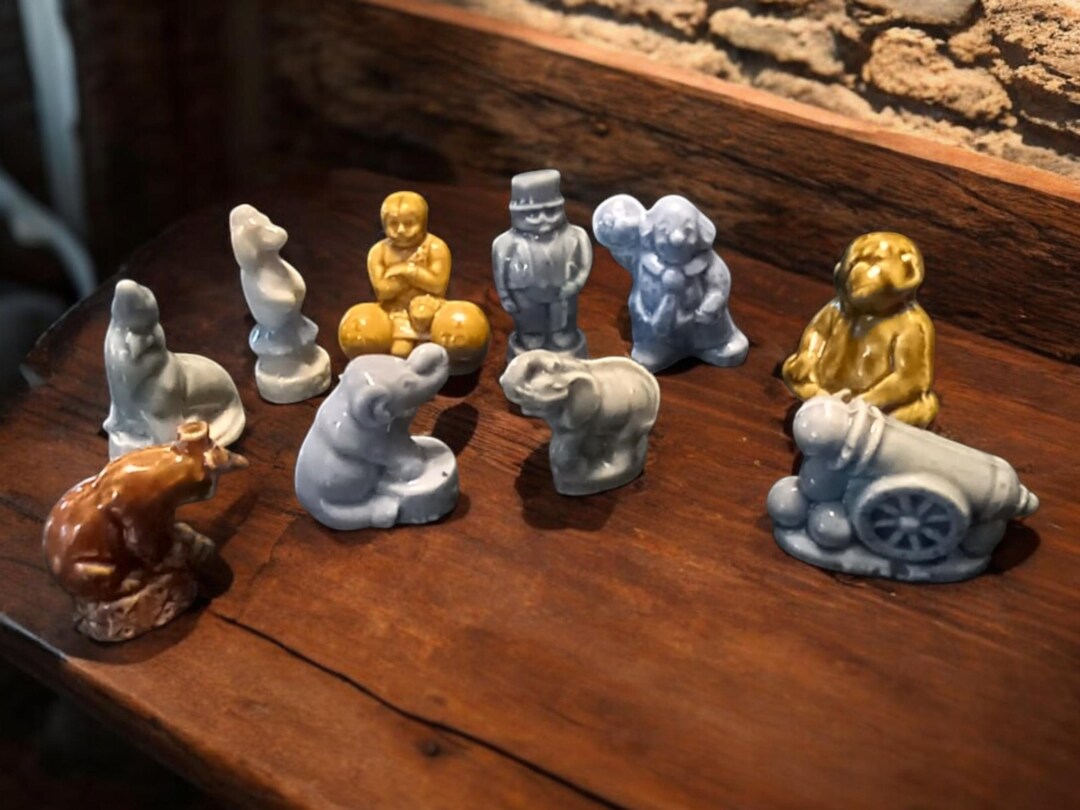 Four Sets of Vintage Wade England Miniatures. Made for Red Rose Tea ...