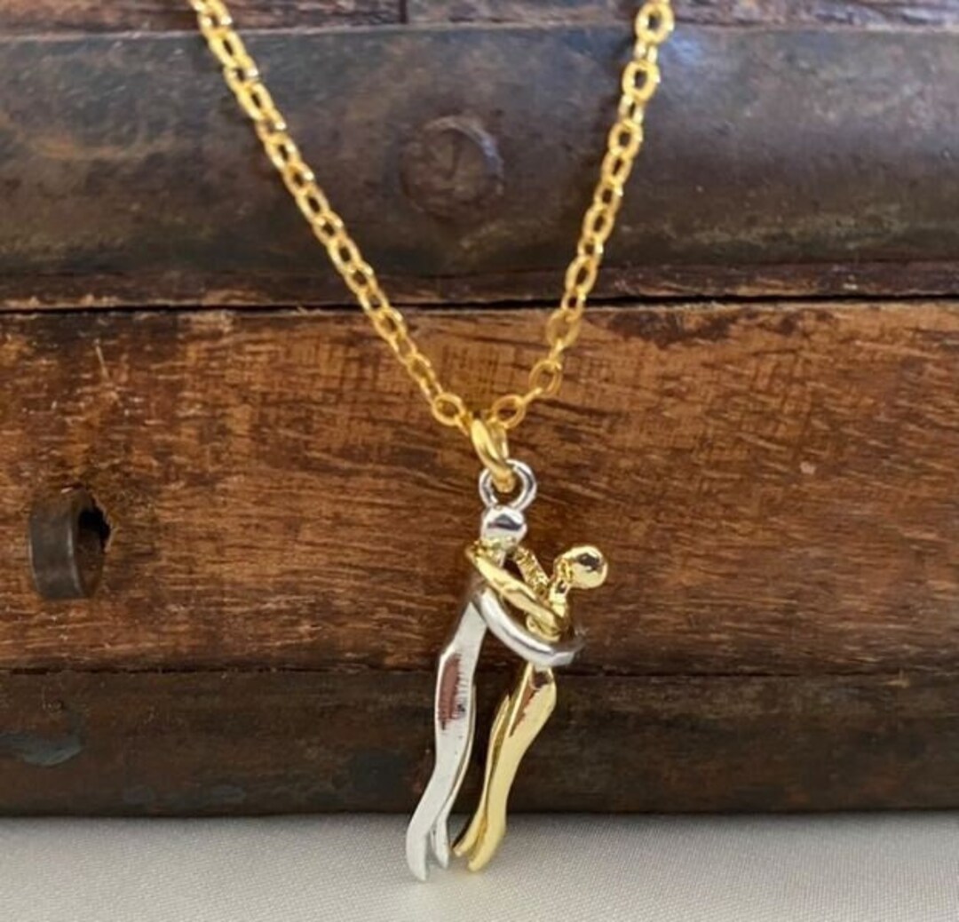 Hug Me Necklace, Necklace Lovers Together Forever, Hugging Me Necklace ...