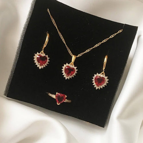 Lana Del Rey Necklace Royal Heart Necklace Love Jewelry - Etsy UK