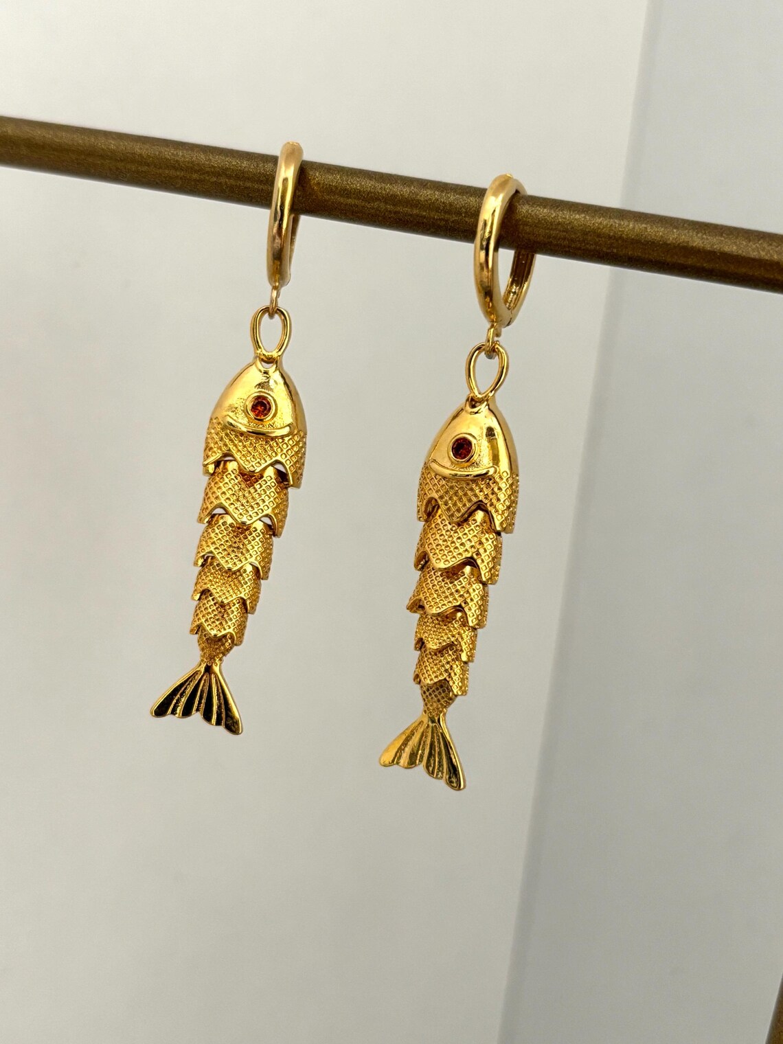 3D Movable Fish Earrings, Gold Plated Fish Dangle Earrings, Articulated ...