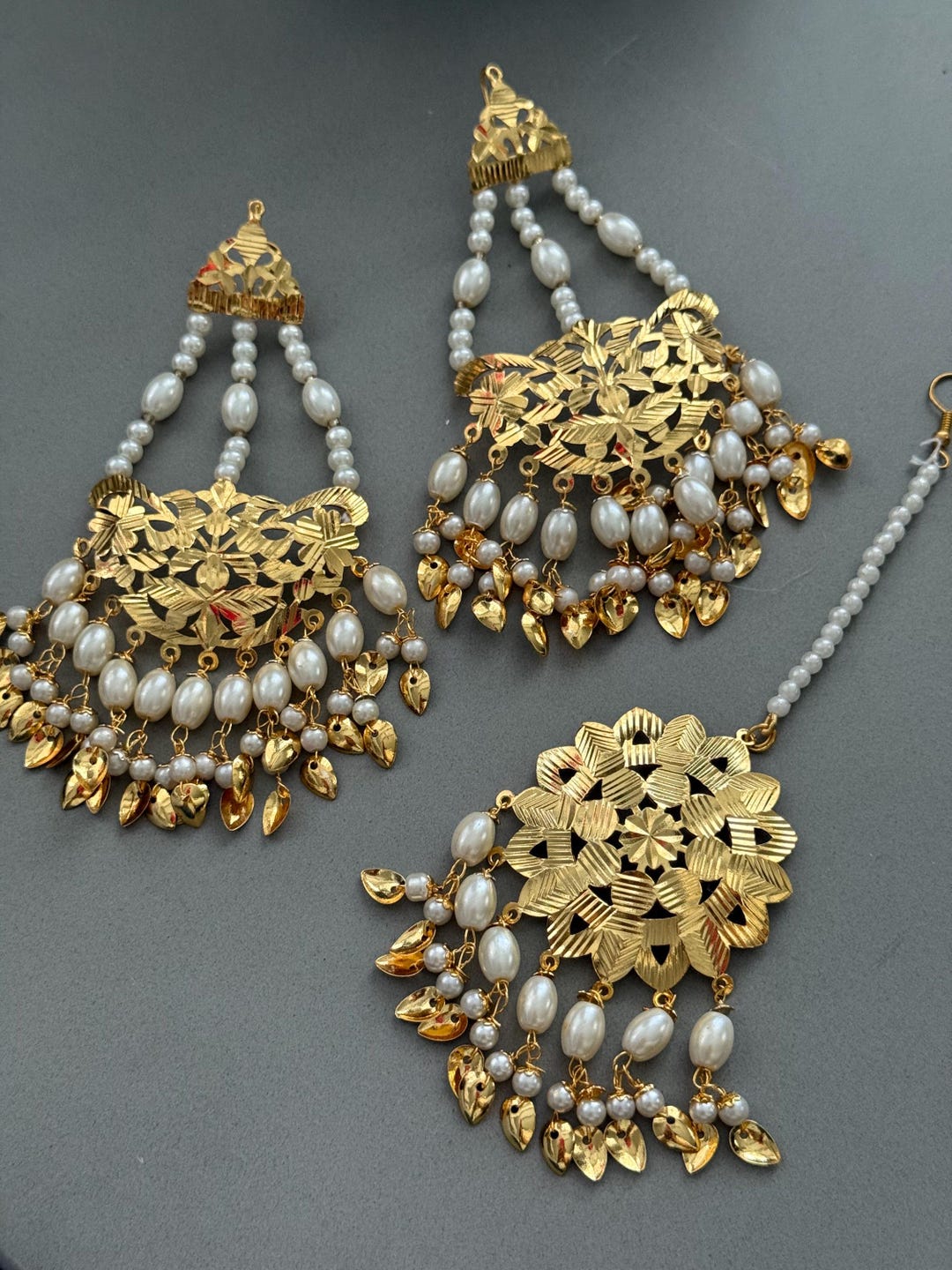 Piple Pati Punjabi Traditional Jhumka X Tikka Gold Piple Patti Tikka ...