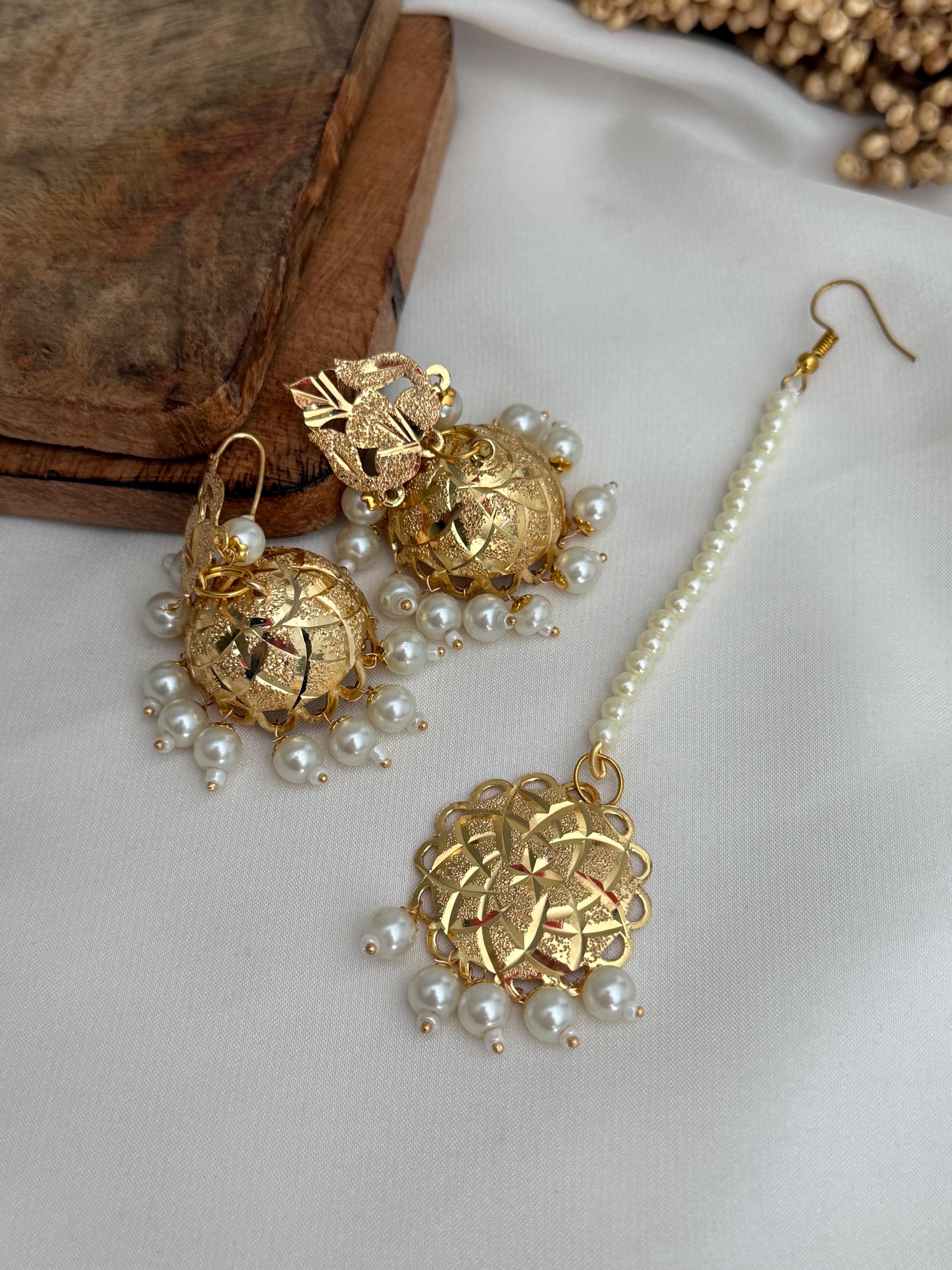 Pearl Punjabi Traditional Earrings Tikka /gold Patra Style Tikka Set ...