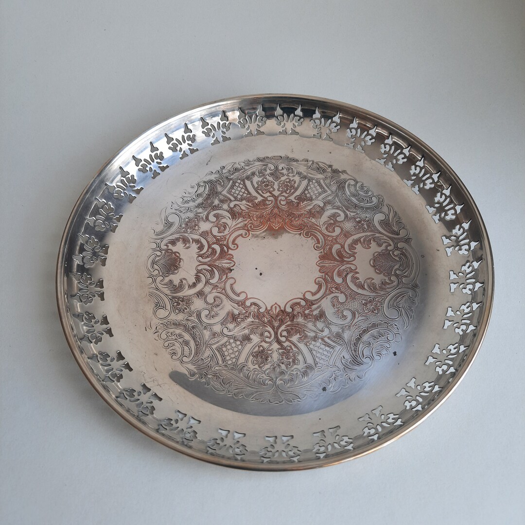 A Vintage Primrose Plate Decorative Tray Silver Plate on Copper - Etsy