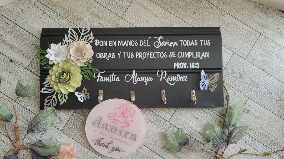 Custom Key Hanger for Entryway, Personalized Family Key Hook Organizer ...