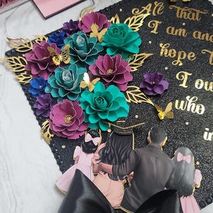 Custom Graduation Cap Topper: Picture & Paper Flowers, Class of 2025 - Etsy