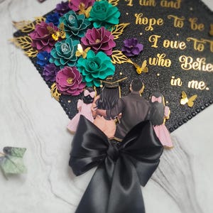Custom Graduation Cap Topper: Picture & Paper Flowers, Class of 2025 - Etsy