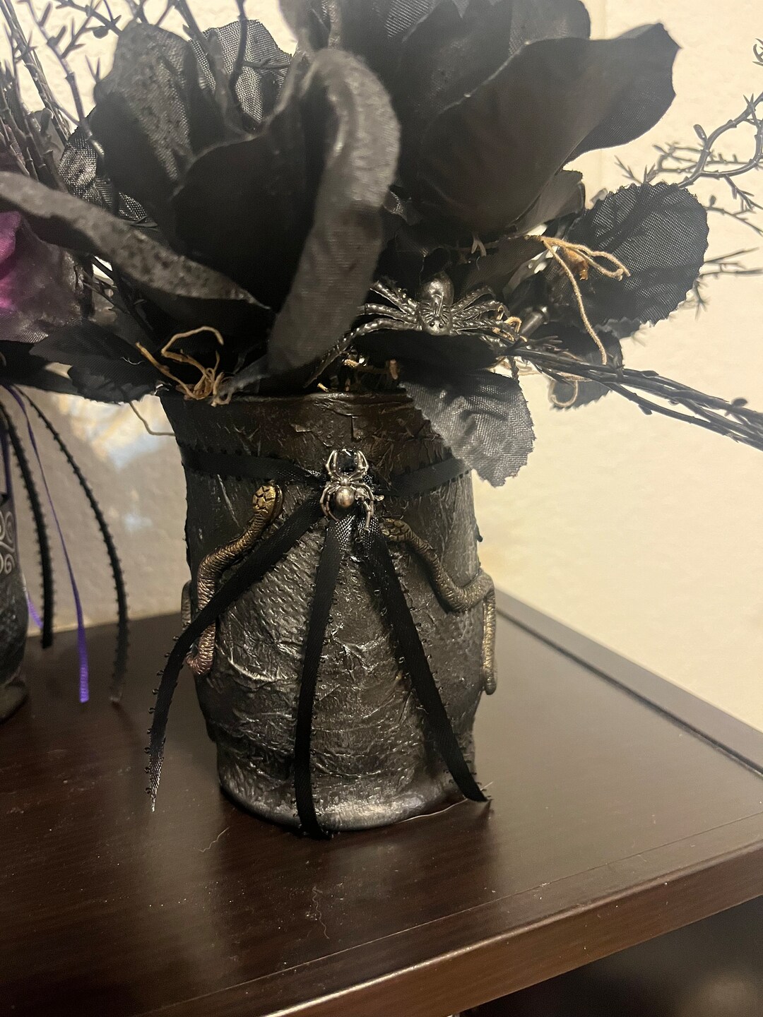 Halloween Floral Vase/spiders and Snakes Vase - Etsy