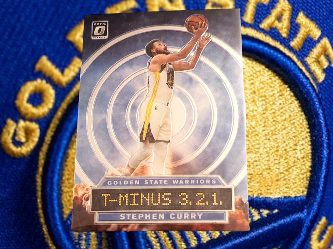 Stephen Curry Holographic Basketball Card, Golden State Warriors ...
