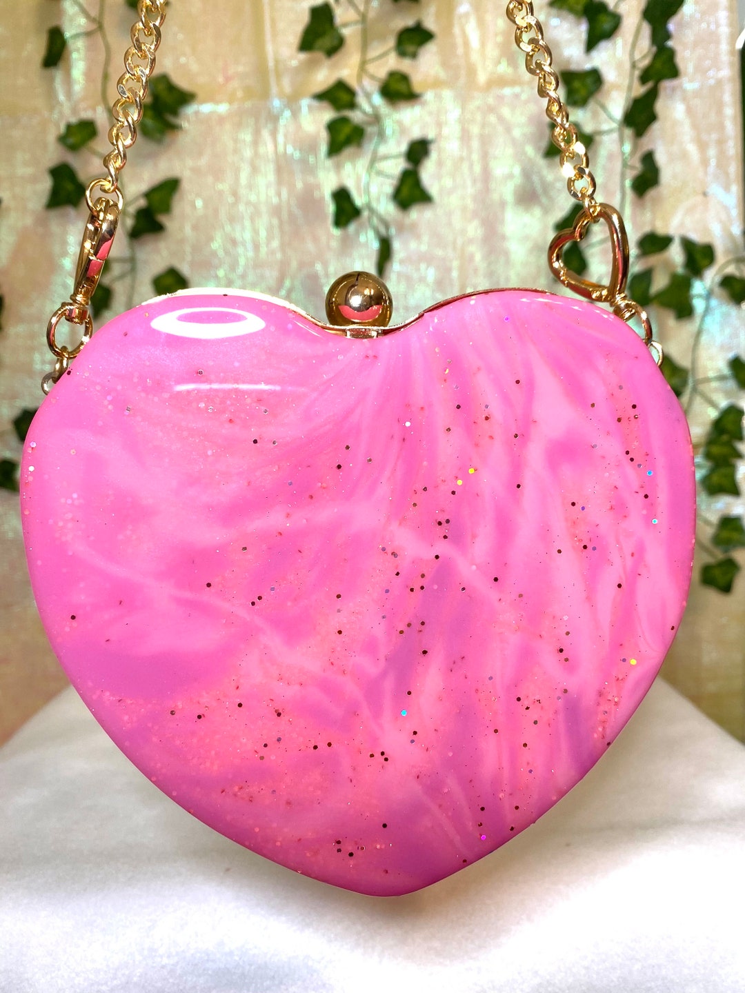 Bubblegum Heart Resin Purse - Etsy