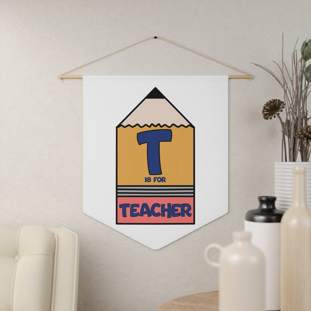 Classroom Pennant, Teacher Class Decor Gift for First Day of School ...