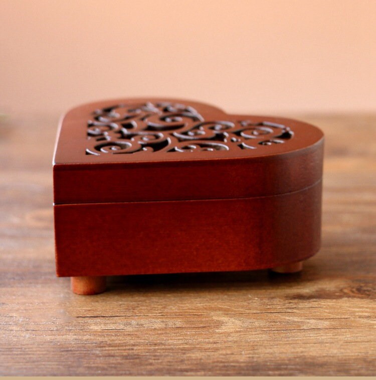 Vintage Heart-shaped Wind-up Music Box Wooden Octavo Music - Etsy