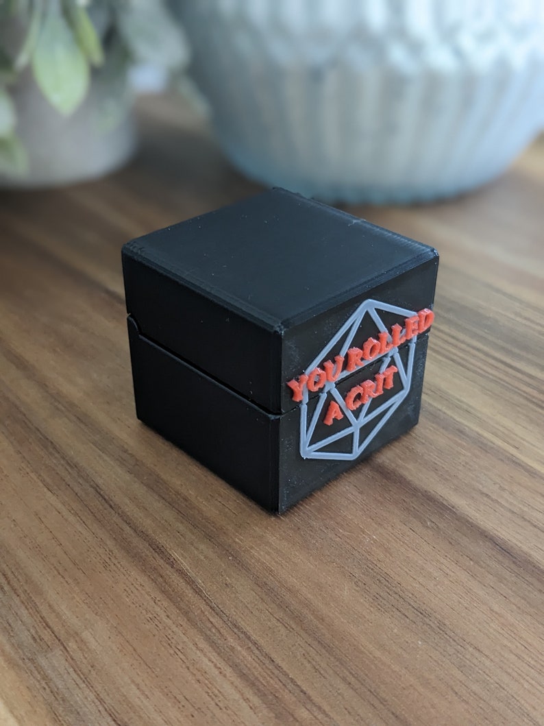 D20 You Rolled a Crit Ring Box (unique Proposal, Gift, Ring Bearer, Ect ...