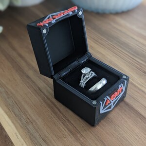 D20 You Rolled a Crit Ring Box (unique Proposal, Gift, Ring Bearer, Ect ...