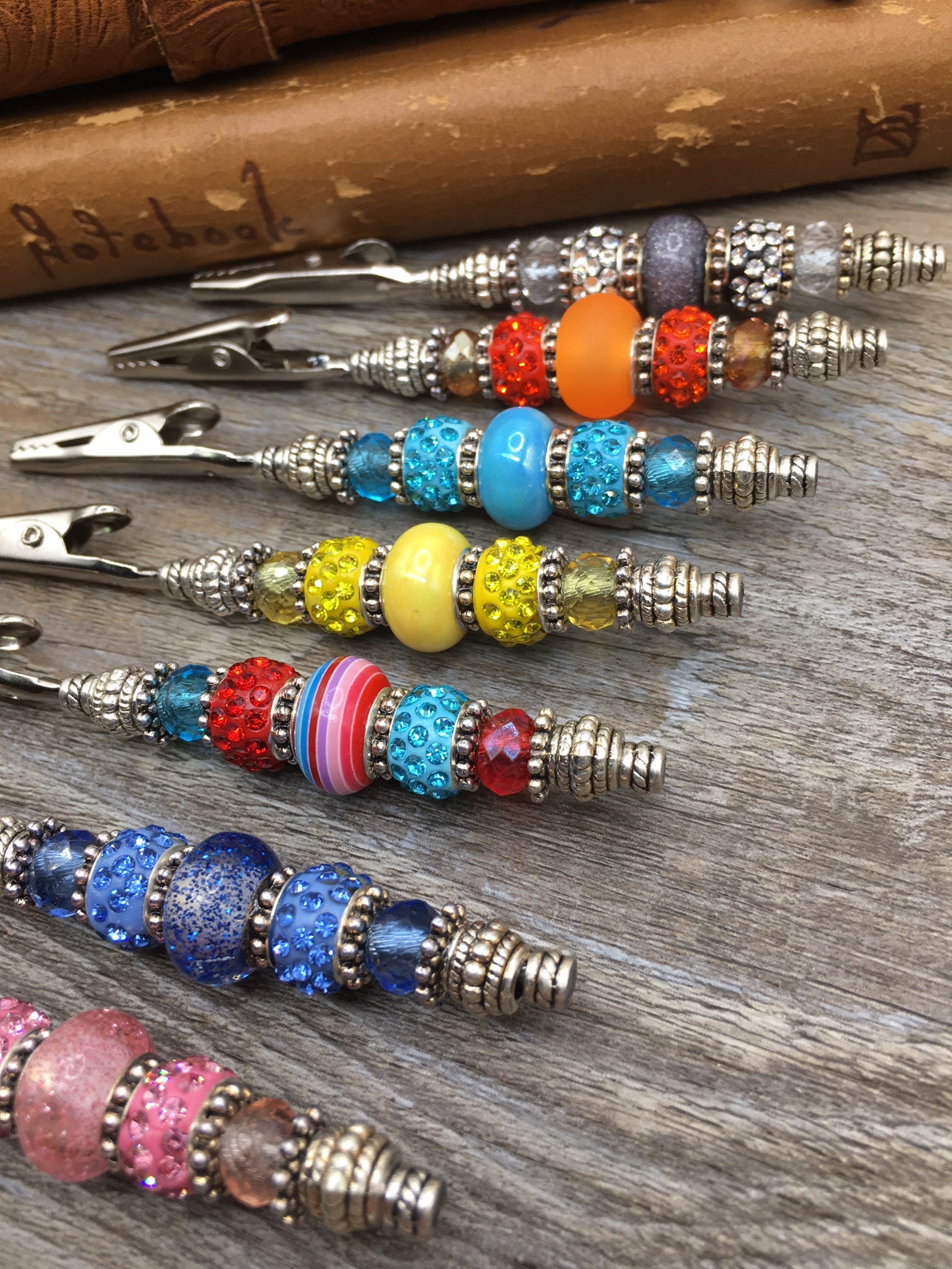 Hour - Bracelet Helper, Beaded Card Clip, Multi-use Clip, Clip for Long ...