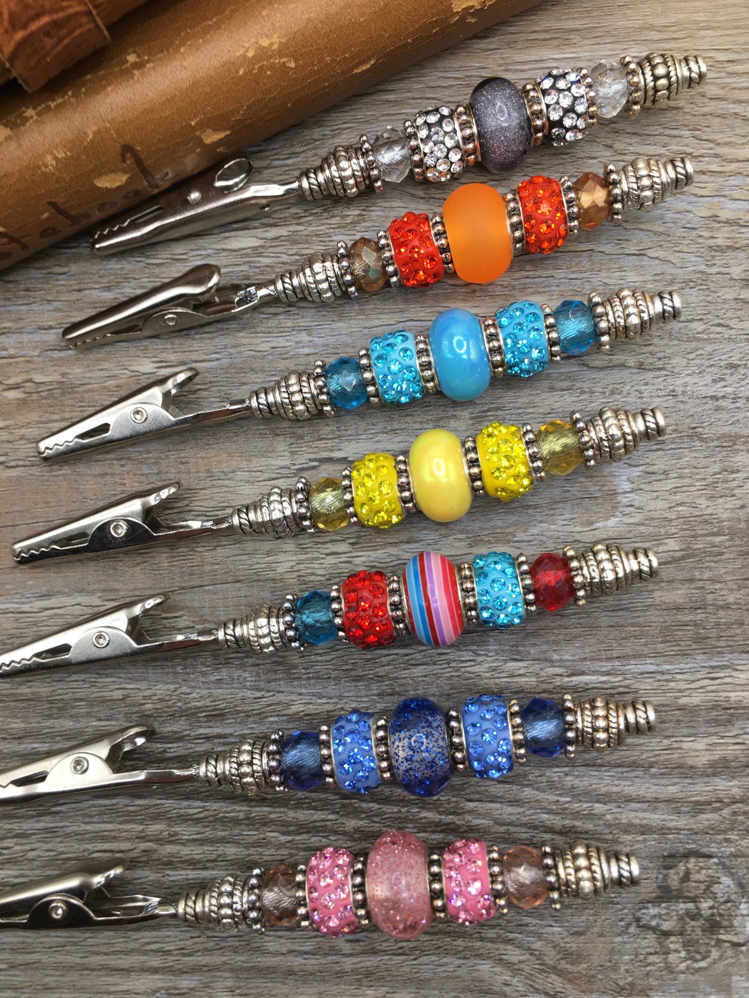 Hour - Bracelet Helper, Beaded Card Clip, Multi-use Clip, Clip for Long ...