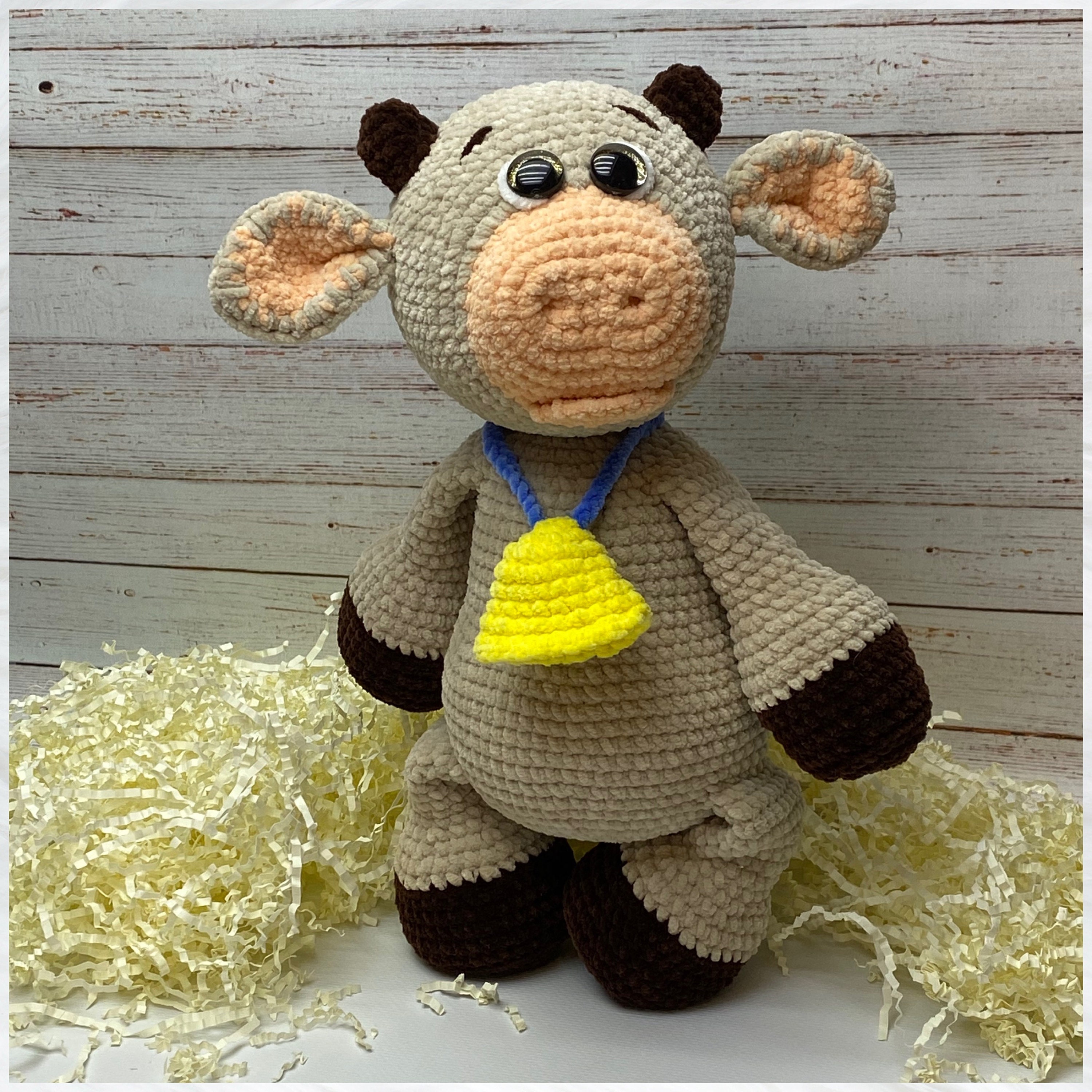 Crochet Pattern Cow Bull. AMIGURUMI Cow Plush Pattern. Crochet Tutorial ...