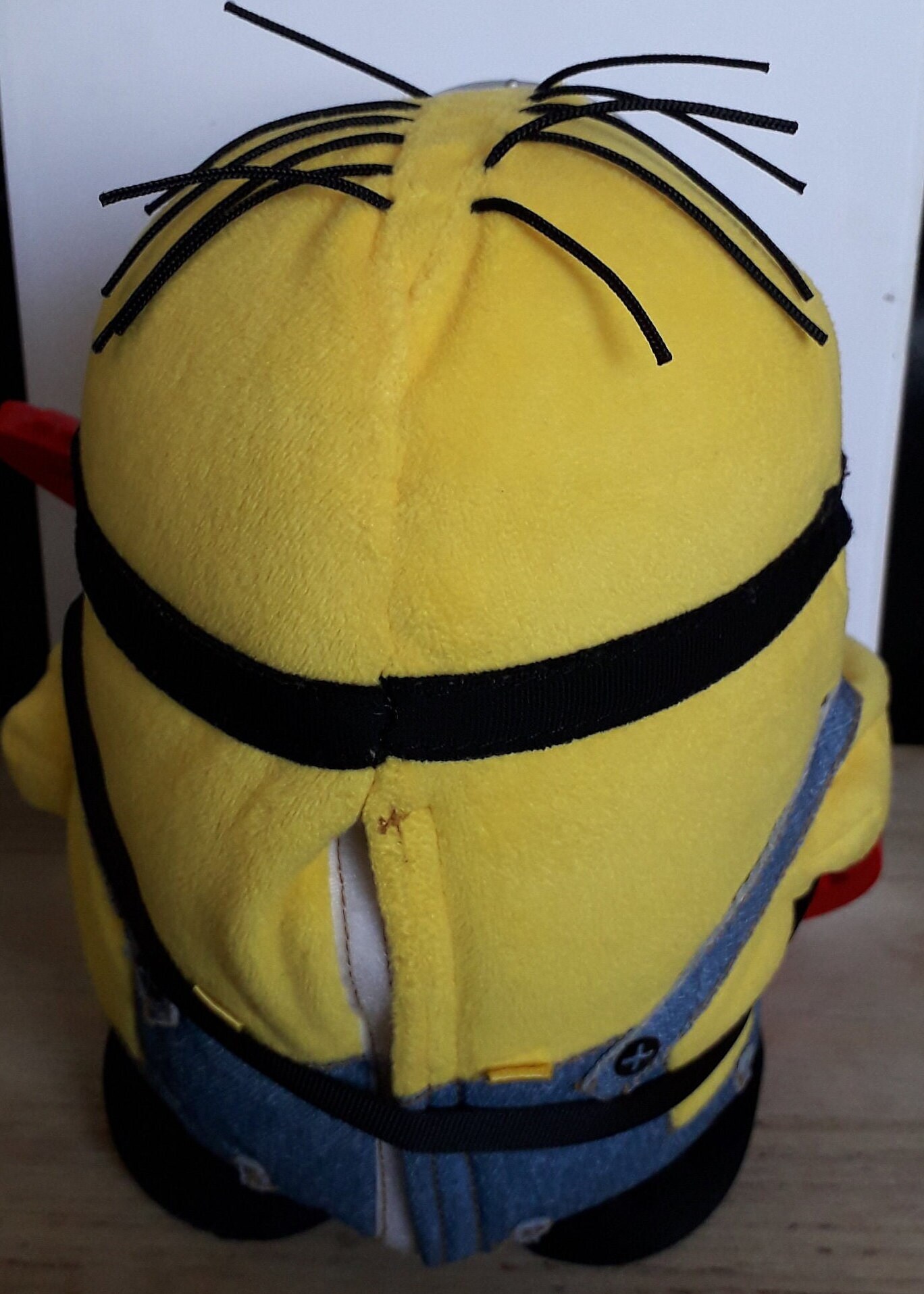 Despicable Me Minion Rock N Roll Dances Sings and Plays Guitar - Etsy