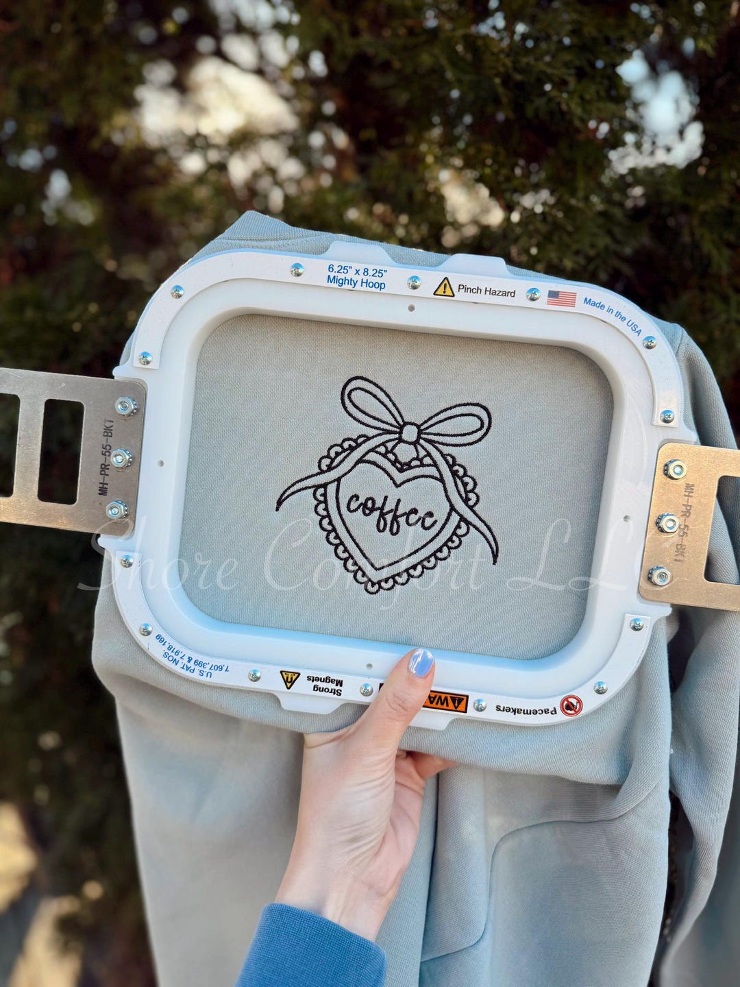 Locket Embroidery Design | Blank Lace Heart Machine Embroidery File ...