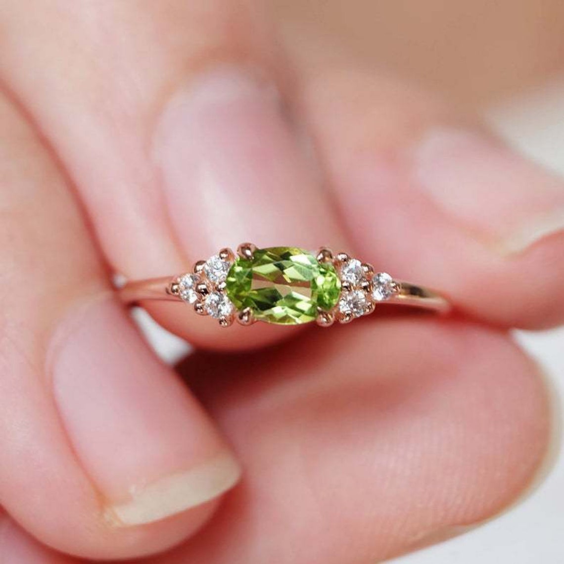 Oval Peridot Ring-three Stone Oval Cut Peridot Engagement - Etsy
