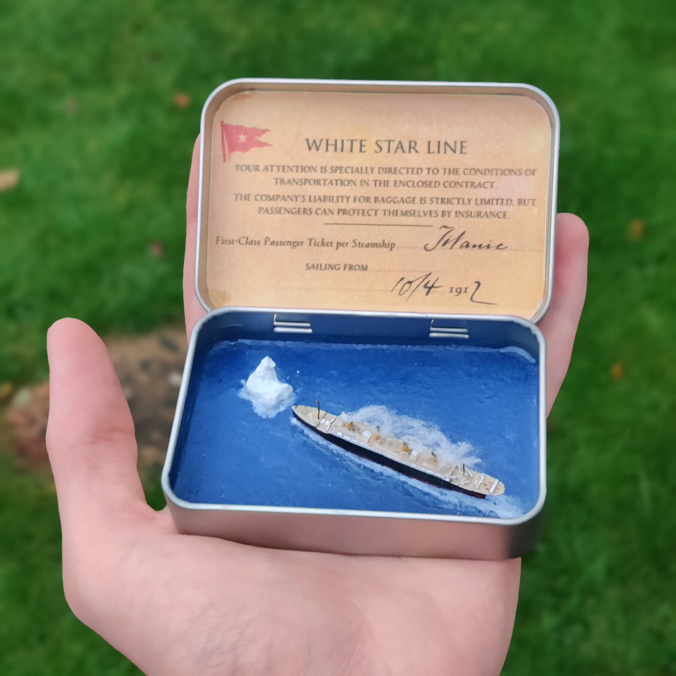 Titanic Diorama, Titanic Collectable, Miniature in a Tin, History Lover ...