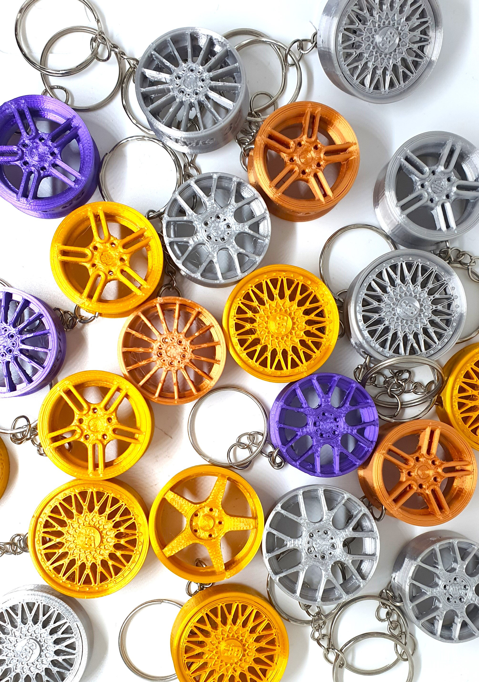 3D Printed Car Wheel Keychain - Etsy