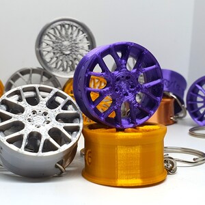 3D Printed Car Wheel Keychain - Etsy