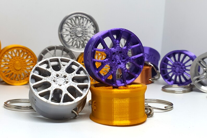 3D Printed Car Wheel Keychain - Etsy