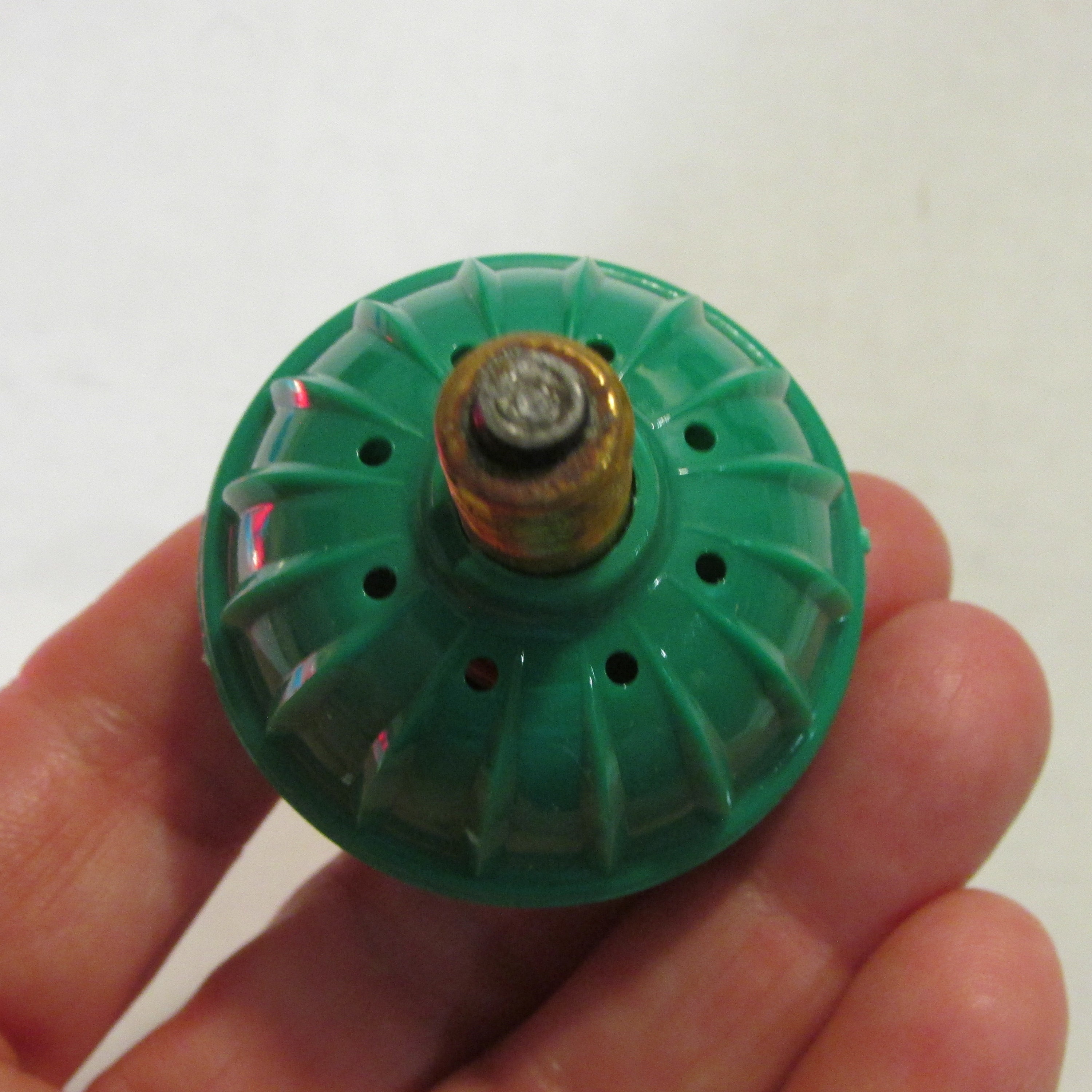 2 1950s Vintage Paramount Solid Green Yellow Biscuit Base 4.5 Christmas ...