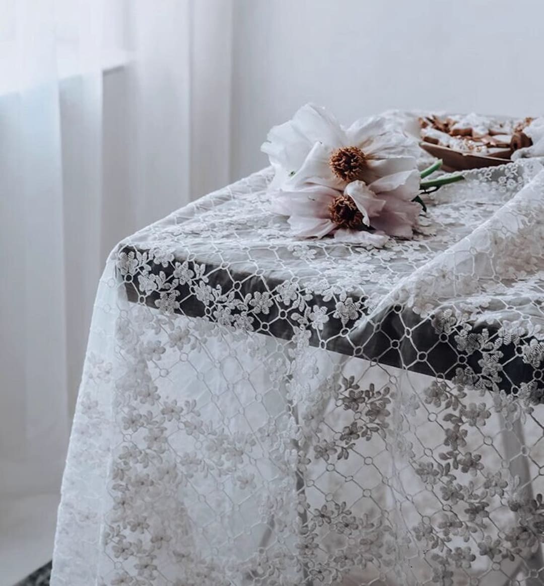 Floral Lace Embroidered Tablecloth/custom White Lace Wedding Tablecloth ...