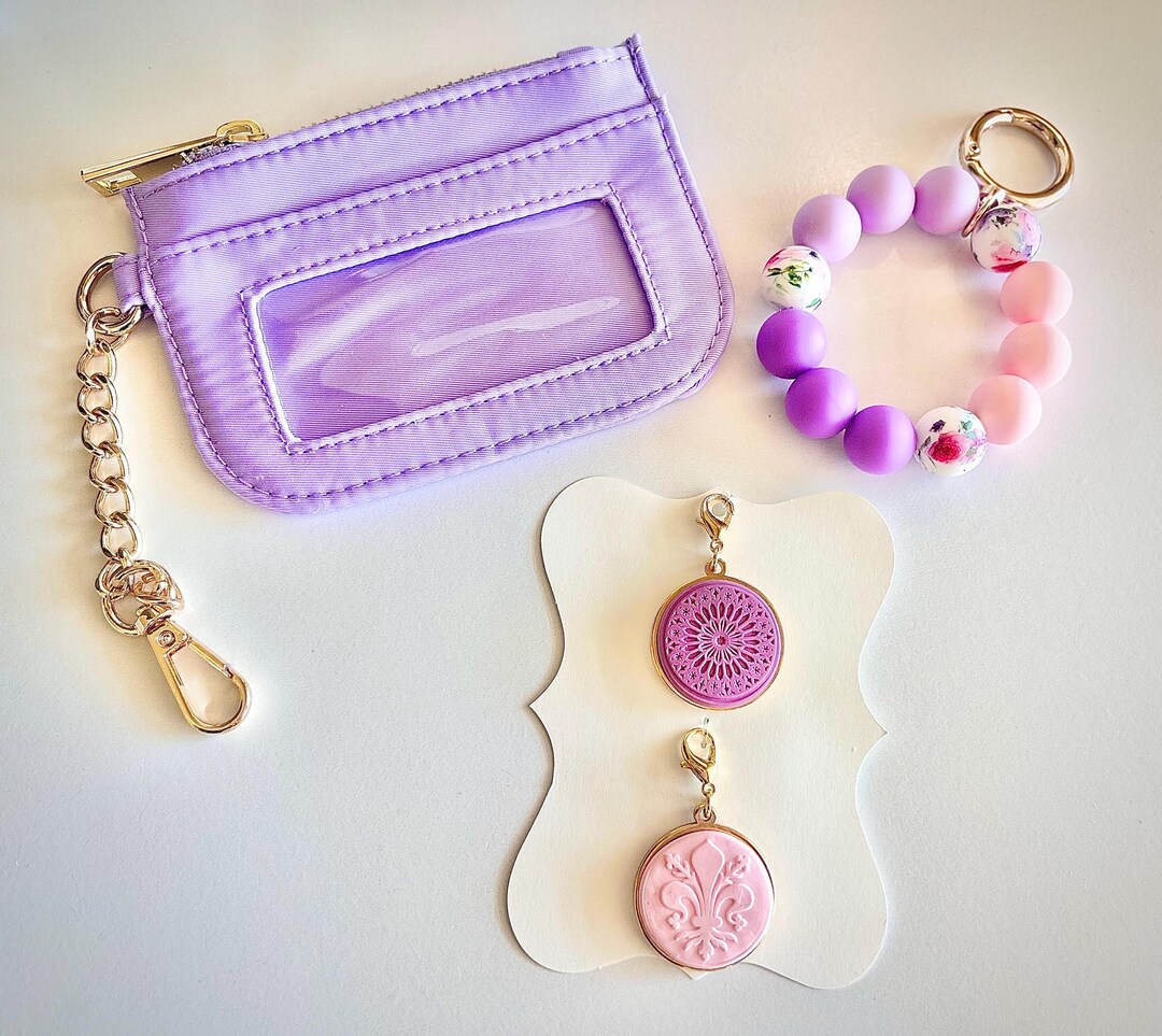 Florence Gift Set, Cardholder Wallet, Beaded Wristlet Bracelet, 2 ...