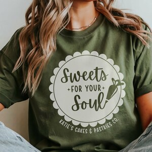 Custom Bakery Business Shirt: Custom Bakery Logo Cake Decorator Shirt ...