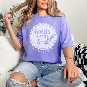 Custom Bakery Business Shirt: Custom Bakery Logo Cake Decorator Shirt ...